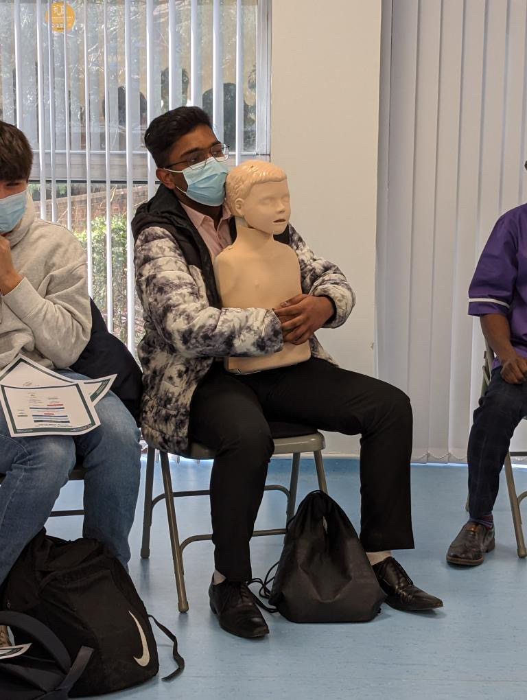 NHS Insight Day helped informed career decisions - Queen Mary's College NHS Insight Day helped informed career decisions - Queen Mary's College